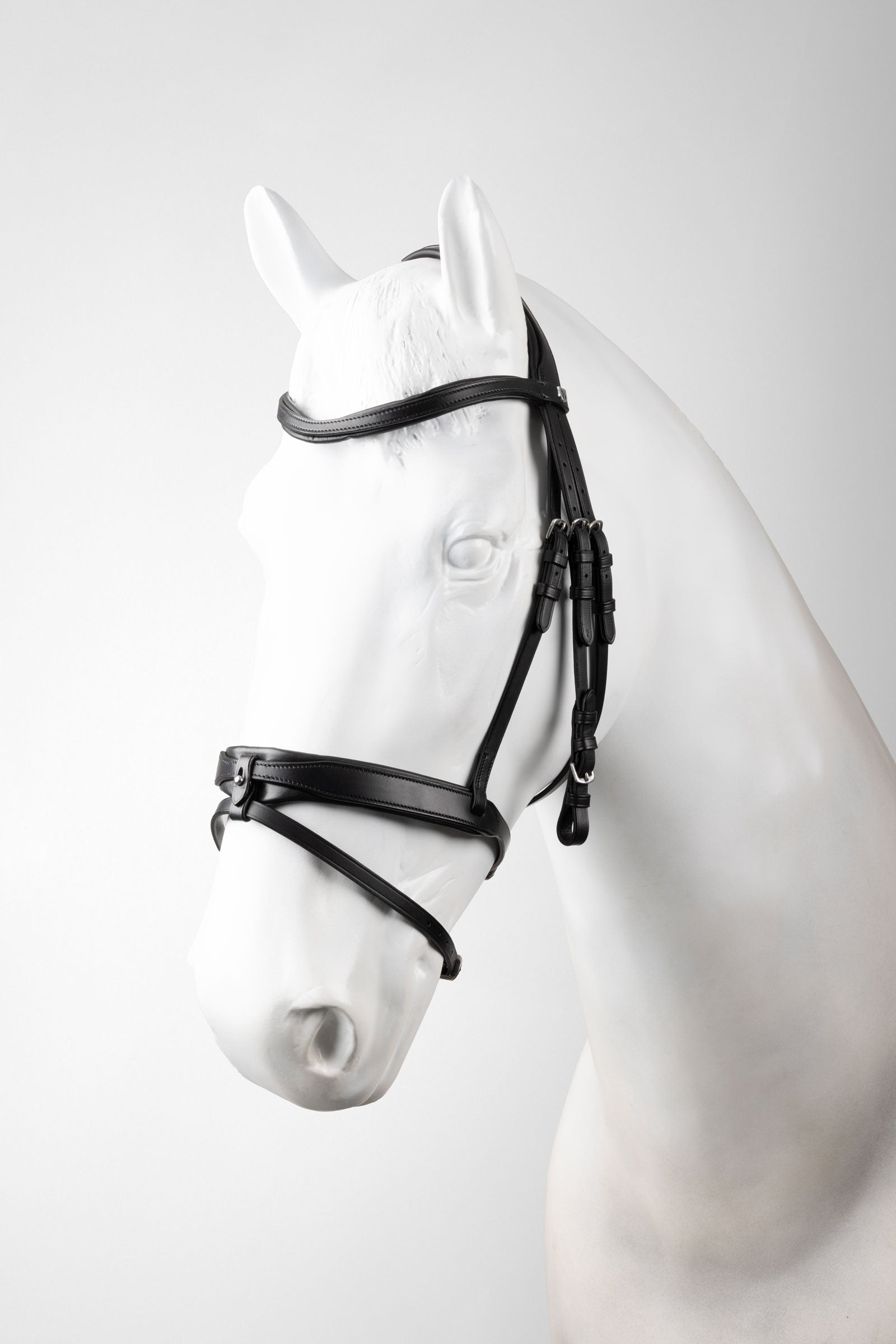 Horze Farrara Anatomical Bridle – Black | 100% Leather – horze